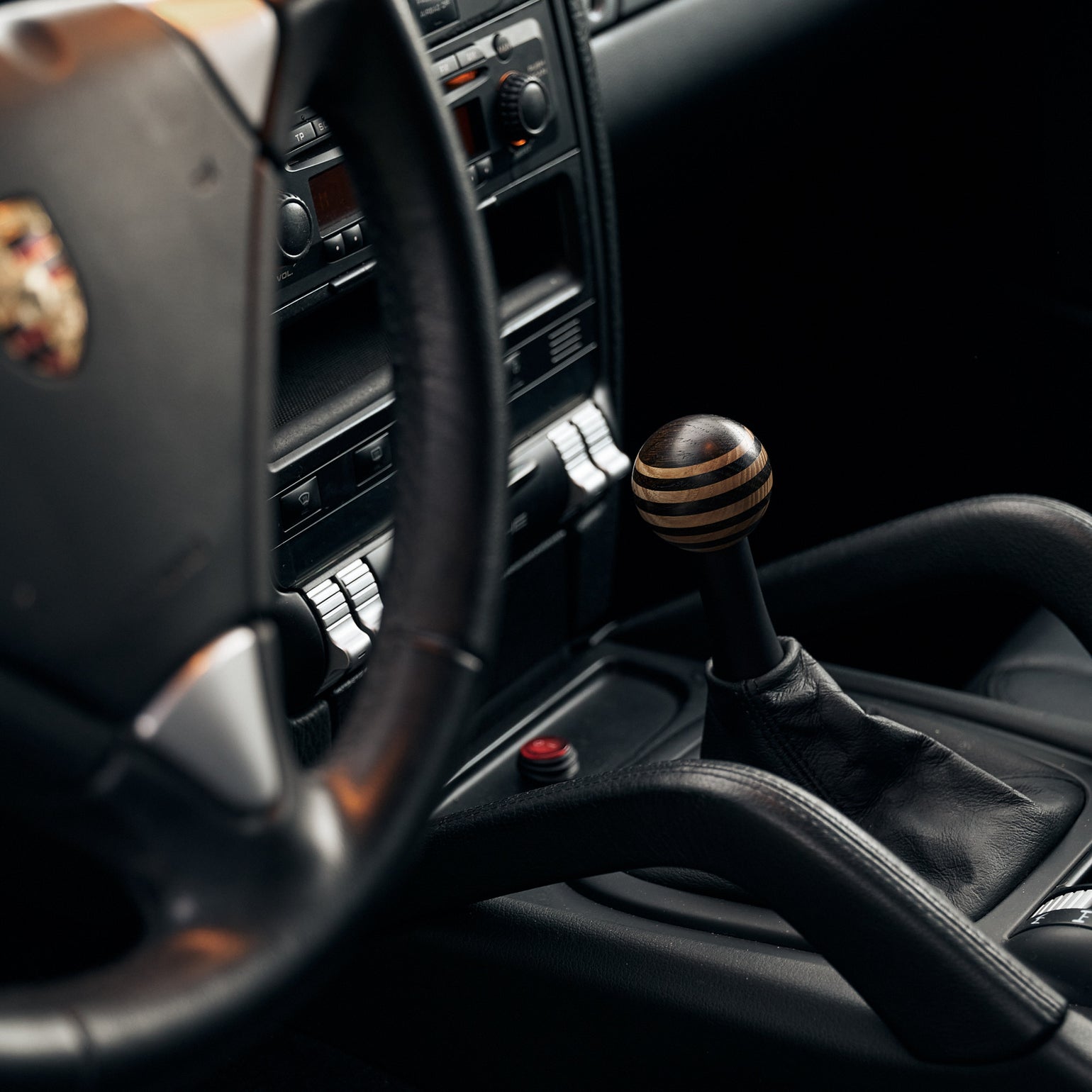 Tribute Shifter – Shift Knob Kit for Porsche Cayenne 955 & 957 – NINE ...